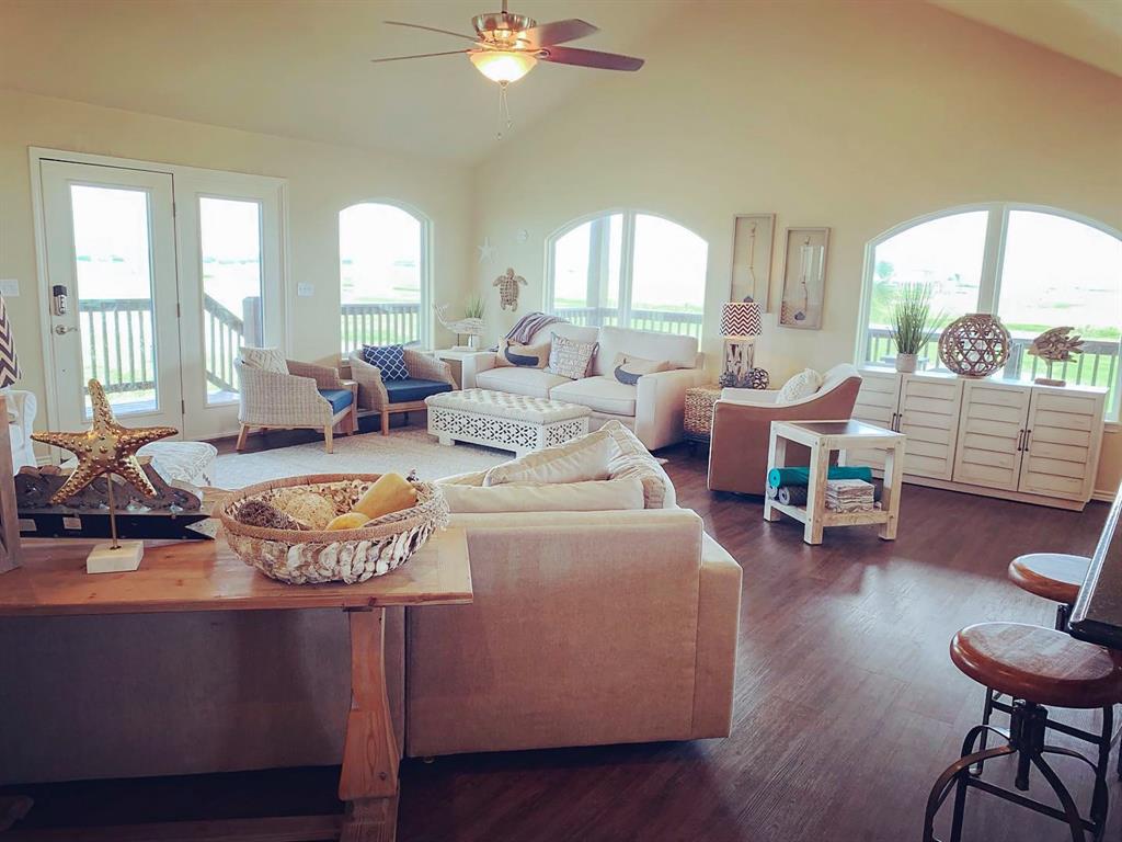 3442 Beachside Dr, PALACIOS, TX 77465 - HAR.com