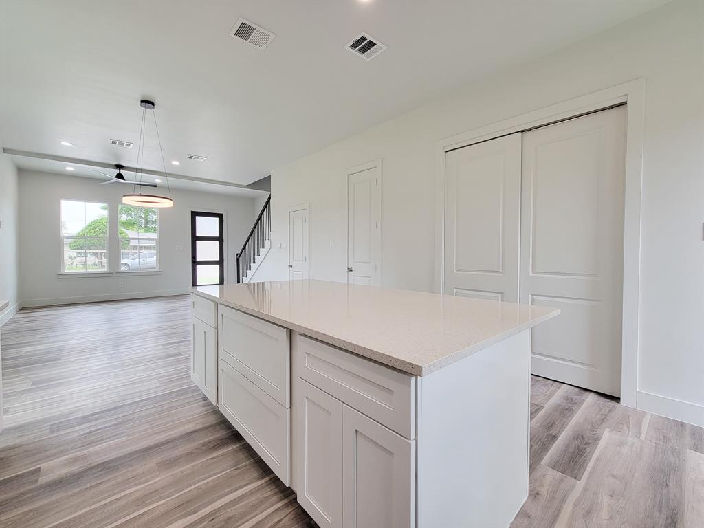 9910 Langdale Rd B, HOUSTON, TX 77076 - HAR.com