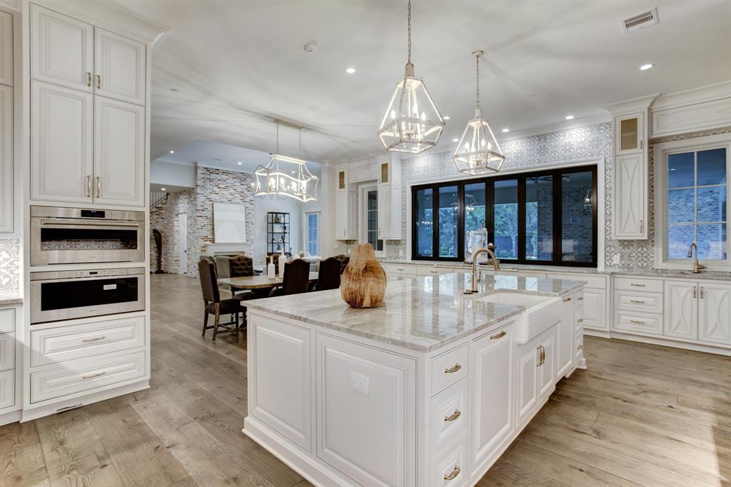 11832 Stuckey Ln, HOUSTON, TX 77024 - HAR.com