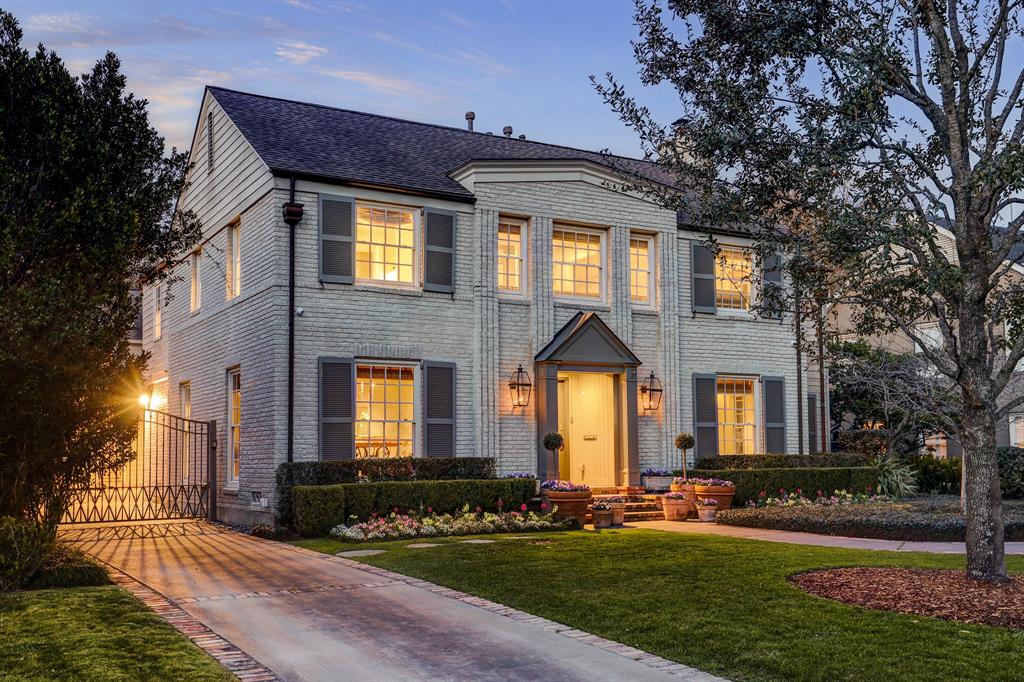 2516 Reba Dr, HOUSTON, TX 77019 - HAR.com