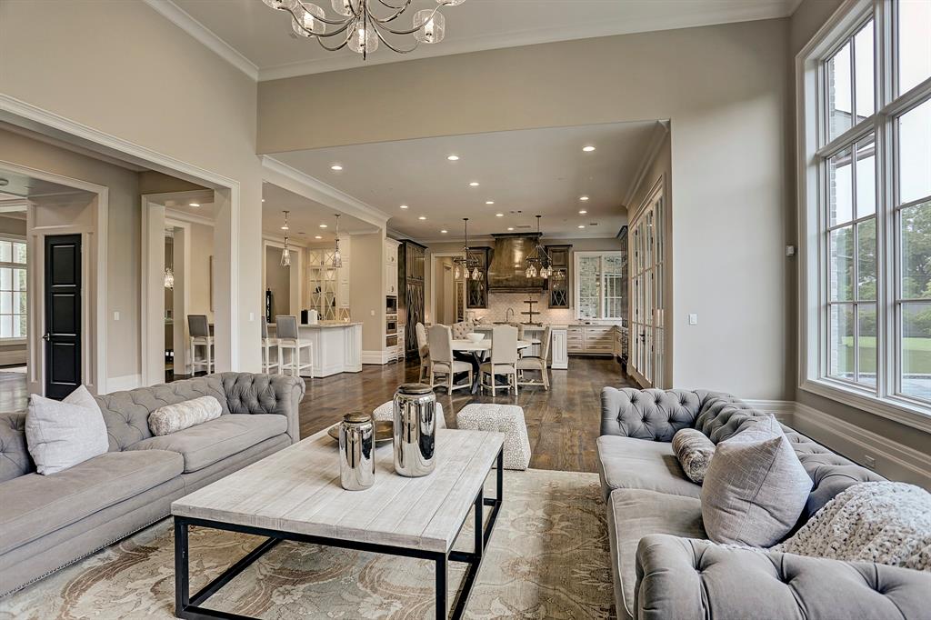 11302 Jamestown Rd, HOUSTON, TX 77024 - HAR.com