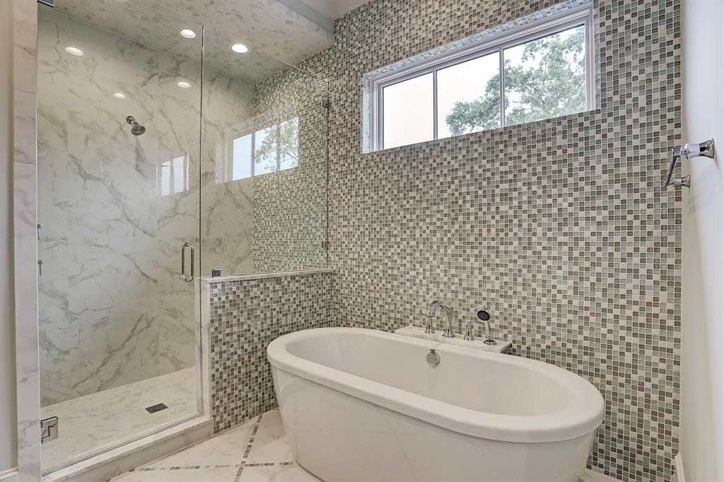 11302 Jamestown Rd, HOUSTON, TX 77024 - HAR.com