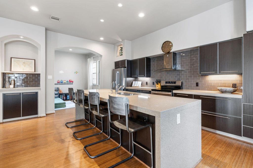3934 Feagan St, HOUSTON, TX 77007 - HAR.com