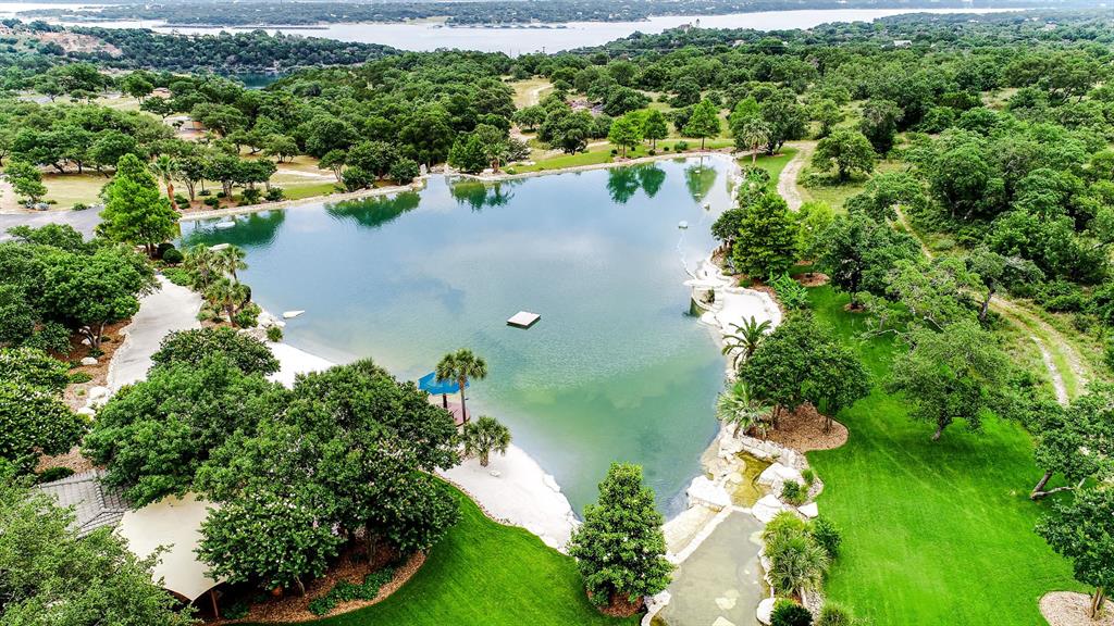 4801 Mira Lago Dr, LAGO VISTA, TX 78645 - HAR.com