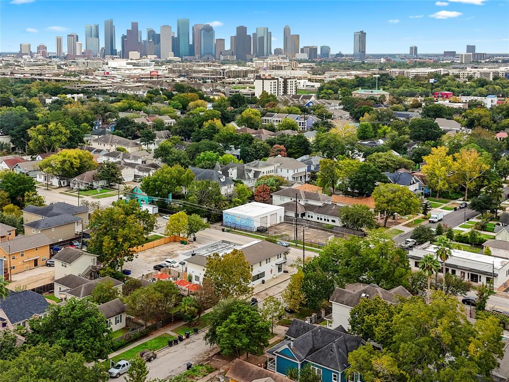 609 Harvard St, HOUSTON, TX 77007 - HAR.com
